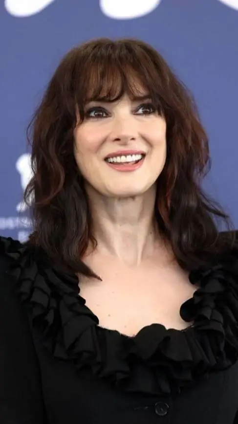 Chat with body swap Joyce🤎ST - text or voice, Enjoy AI Chat Free & Safe