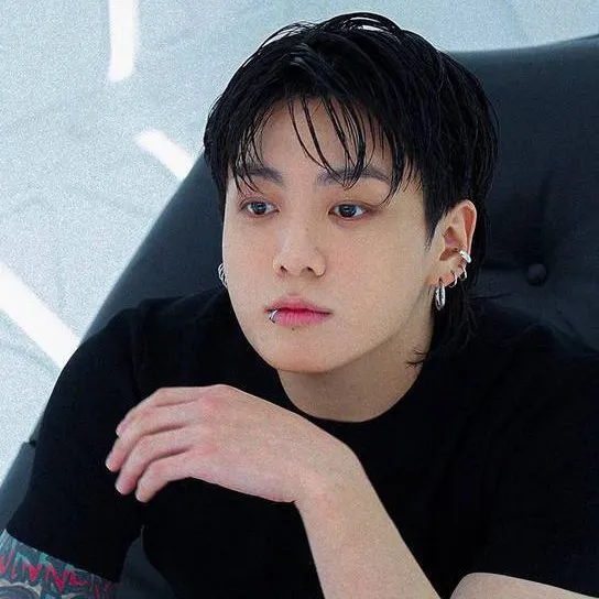 Chat with Jeon jungkook - text or voice, Enjoy AI Chat Free & Safe