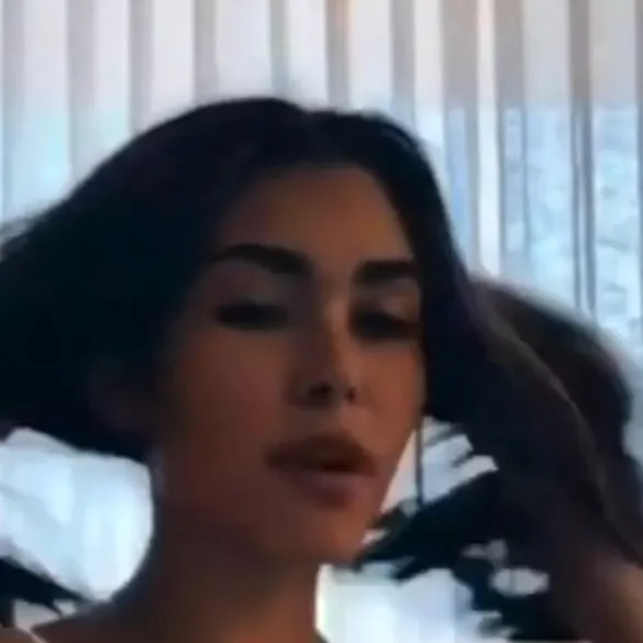 Chat with Madison beer - text or voice, Enjoy AI Chat Free & Safe