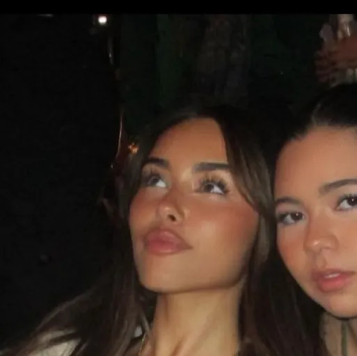 Chat with Madison beer - text or voice, Enjoy AI Chat Free & Safe