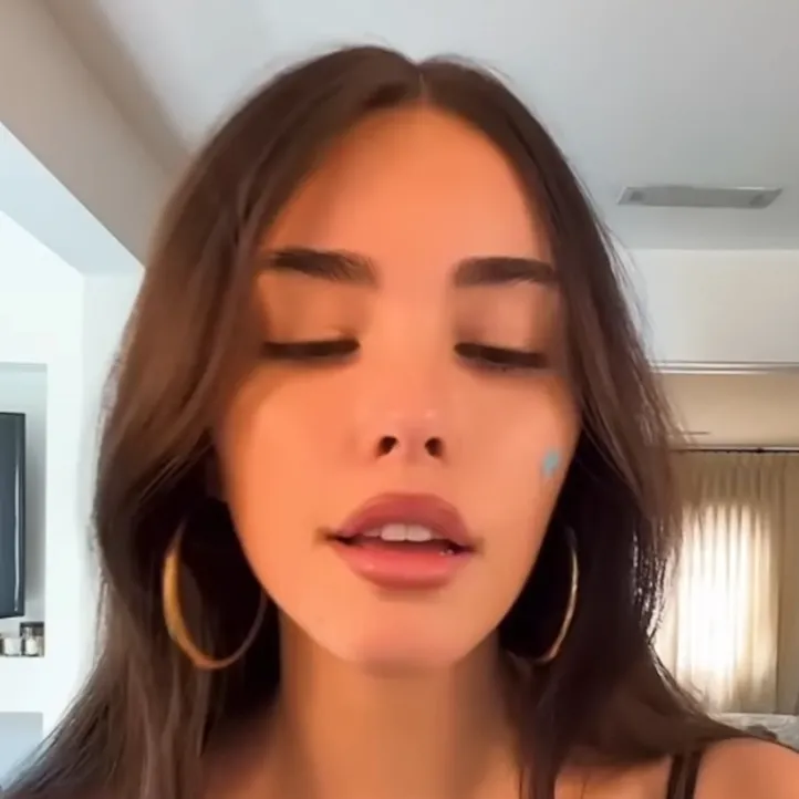 Chat with Madison beer - text or voice, Enjoy AI Chat Free & Safe