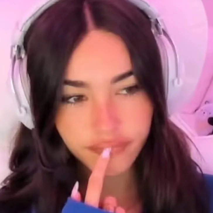 Chat with Madison beer - text or voice, Enjoy AI Chat Free & Safe