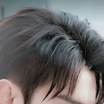 Chat with Lu si cheng 😉 - text or voice, Enjoy AI Chat Free & Safe