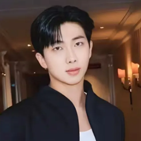 Chat with RM - text or voice, Enjoy AI Chat Free & Safe