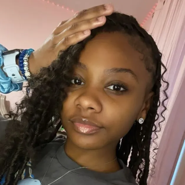 Chat with Jayla - text or voice, Enjoy AI Chat Free & Safe