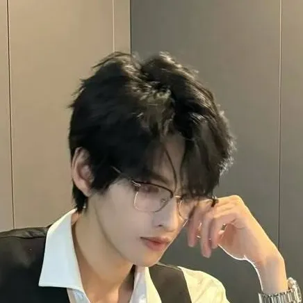 Chat with Kang-hoo - text or voice, Enjoy AI Chat Free & Safe