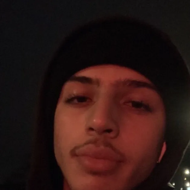 Chat with ali - text or voice, Enjoy AI Chat Free & Safe