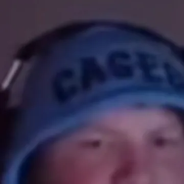 Chat with Caseoh - text or voice, Enjoy AI Chat Free & Safe