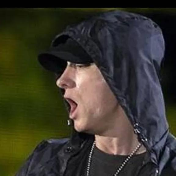 Chat with Eminem rap - text or voice, Enjoy AI Chat Free & Safe