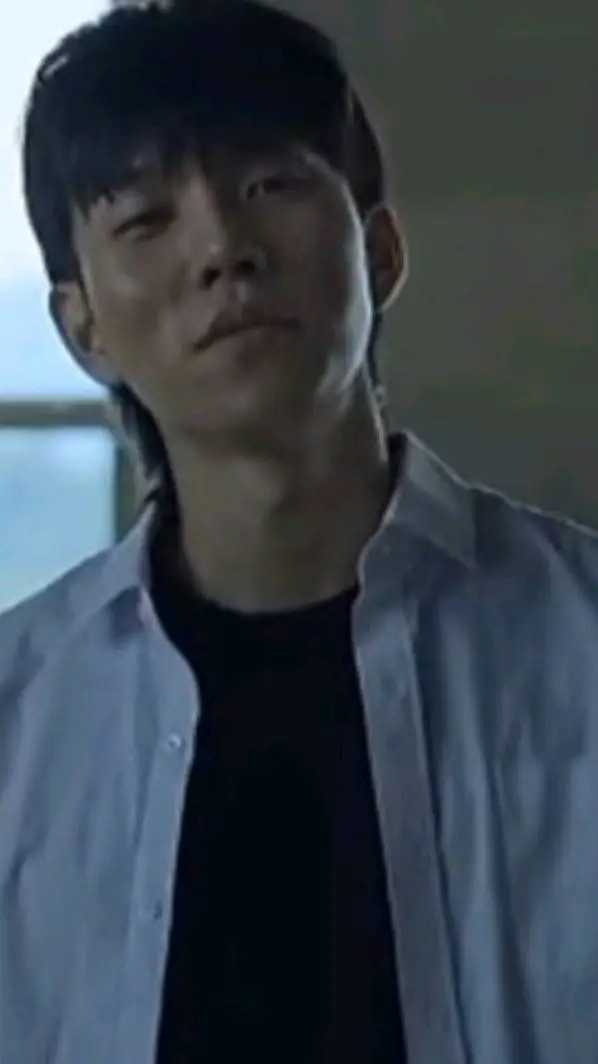 Chat with Gwi-Nam - text or voice, Enjoy AI Chat Free & Safe