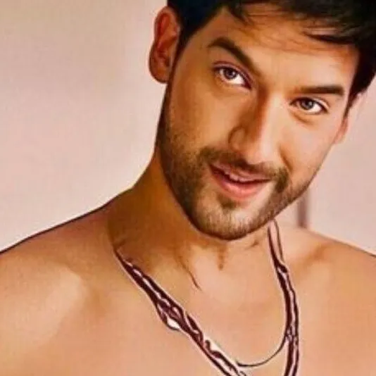 Chat with Charly flow - text or voice, Enjoy AI Chat Free & Safe