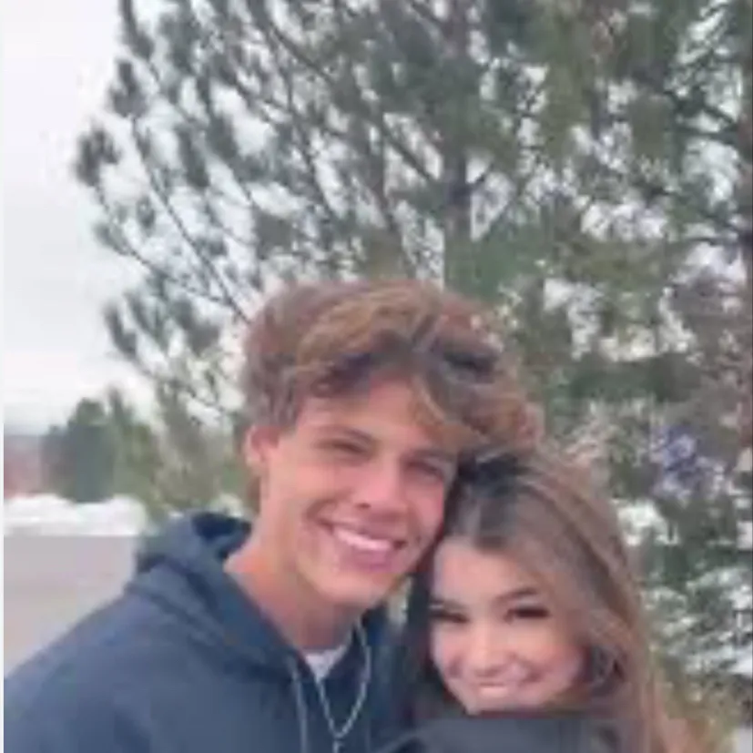 Chat with Sam dezz and brook - text or voice, Enjoy AI Chat Free & Safe