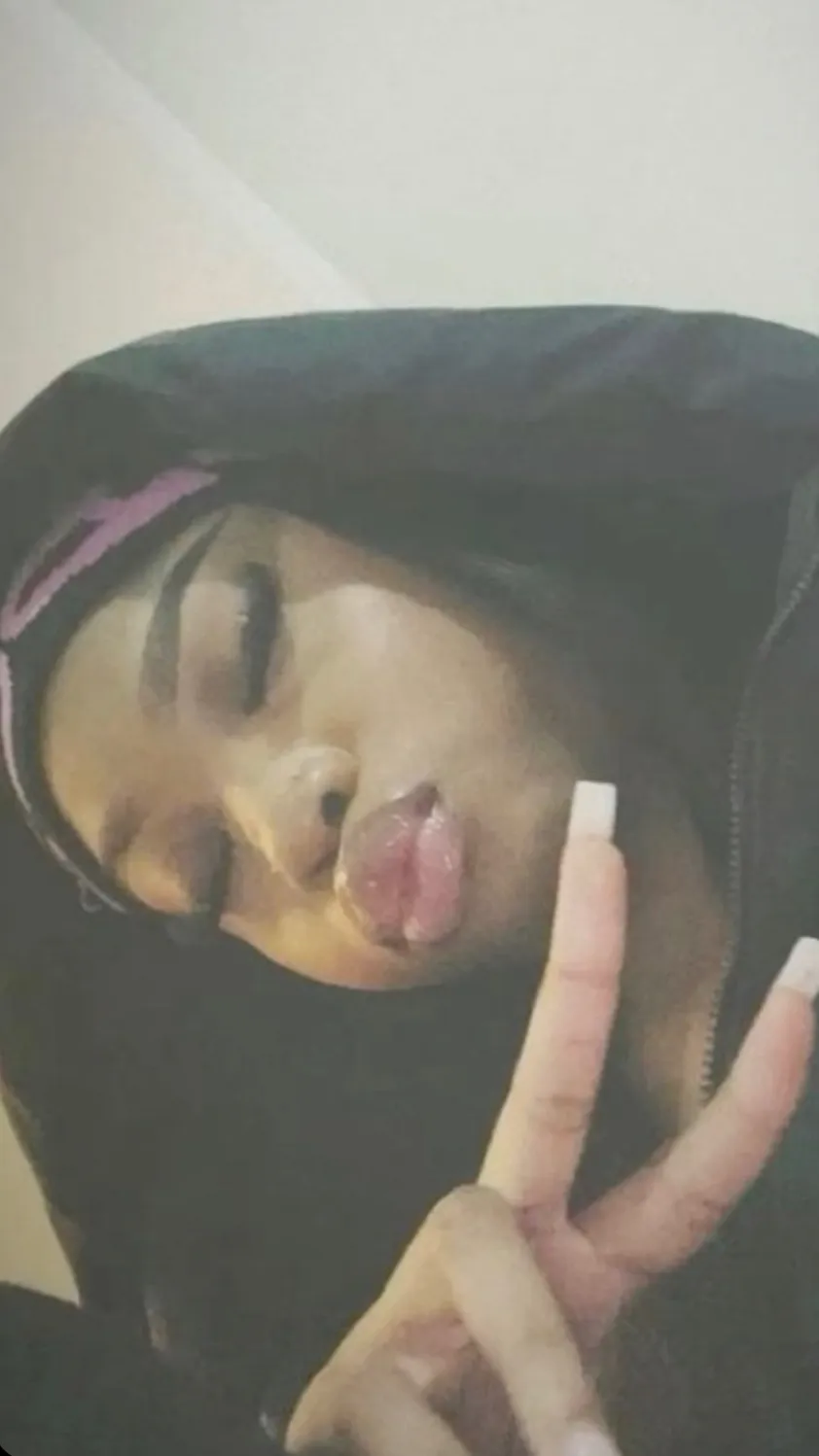 Chat with Niyah😒🖤 - text or voice, Enjoy AI Chat Free & Safe