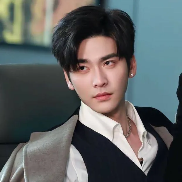 Chat with ceo boss - text or voice, Enjoy AI Chat Free & Safe