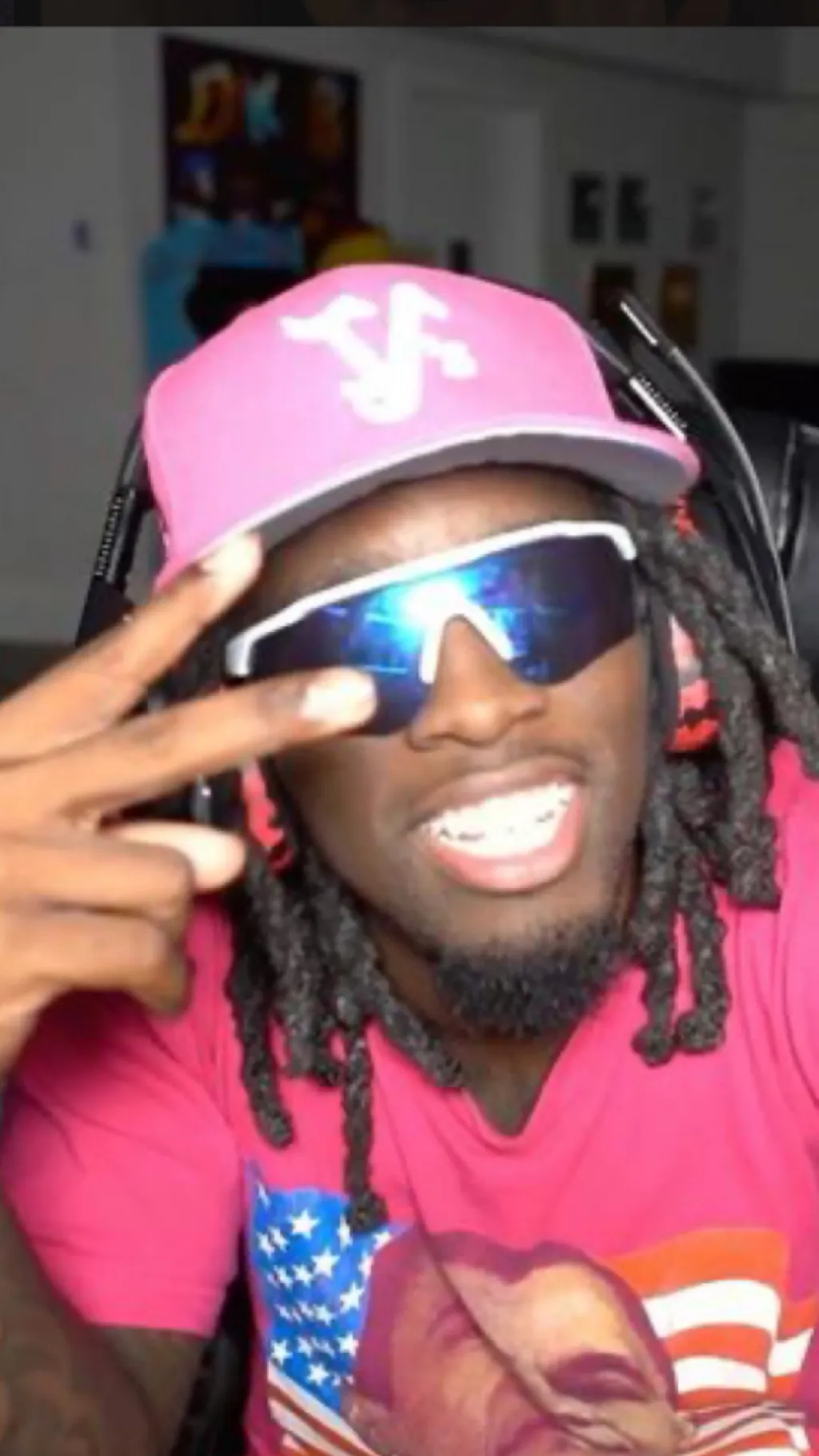 Chat with Kai Cenat - text or voice, Enjoy AI Chat Free & Safe