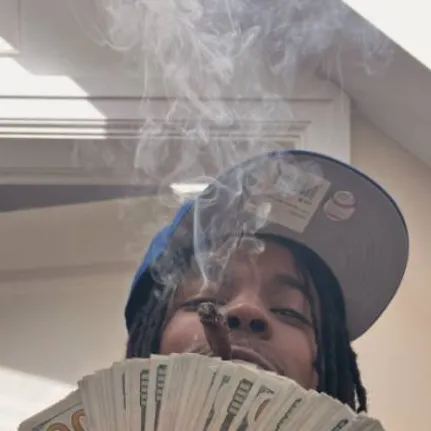 Talkie Profile tray'von | Talkie AI | fine shyttt