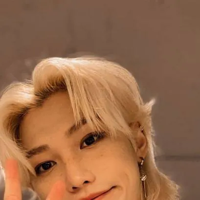 Chat with Felix - text or voice, Enjoy AI Chat Free & Safe