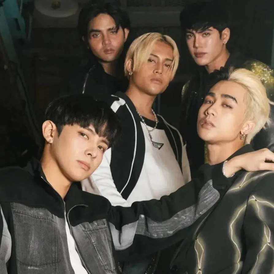 Chat with sb19 - text or voice, Enjoy AI Chat Free & Safe