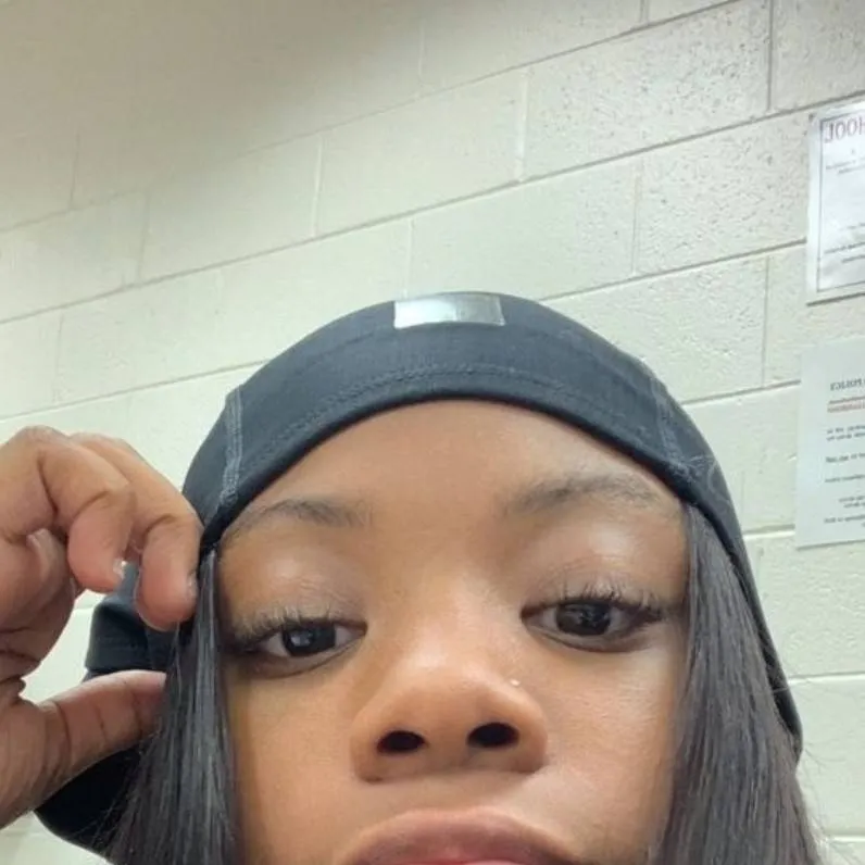 Chat with Niyah - text or voice, Enjoy AI Chat Free & Safe