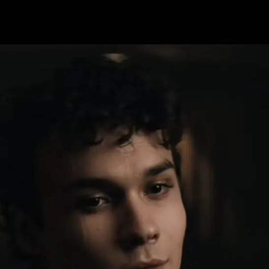 Chat with Mattheo Riddle - text or voice, Enjoy AI Chat Free & Safe