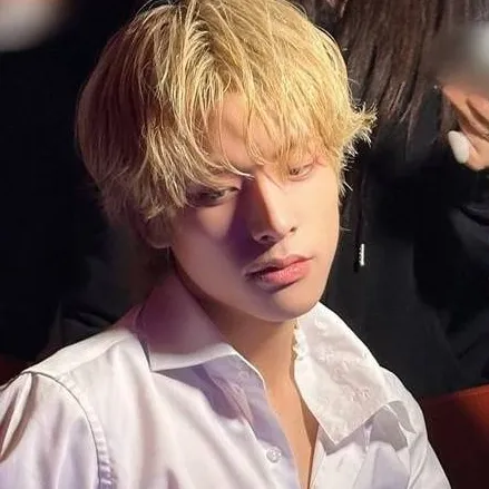 Chat with Sim Jake - text or voice, Enjoy AI Chat Free & Safe