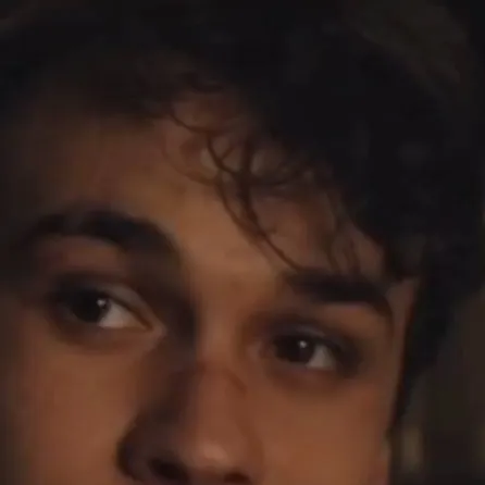 Chat with Matteo Riddle - text or voice, Enjoy AI Chat Free & Safe