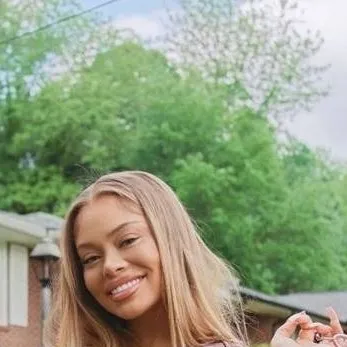 Chat with latto - text or voice, Enjoy AI Chat Free & Safe