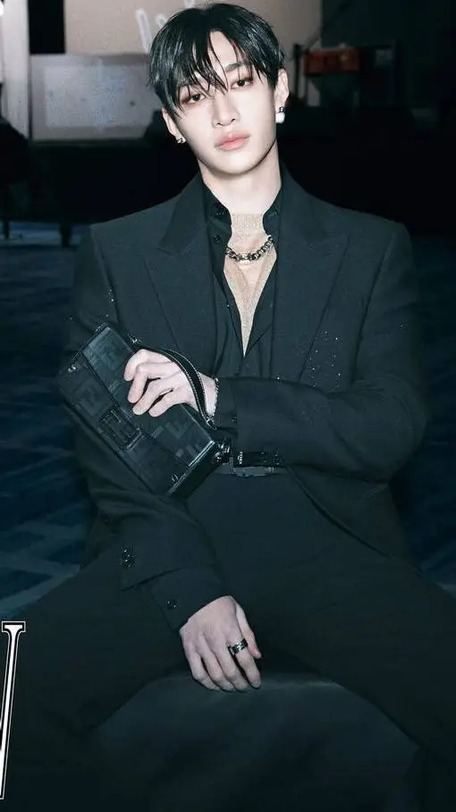 Chat with Bang Chan - text or voice, Enjoy AI Chat Free & Safe