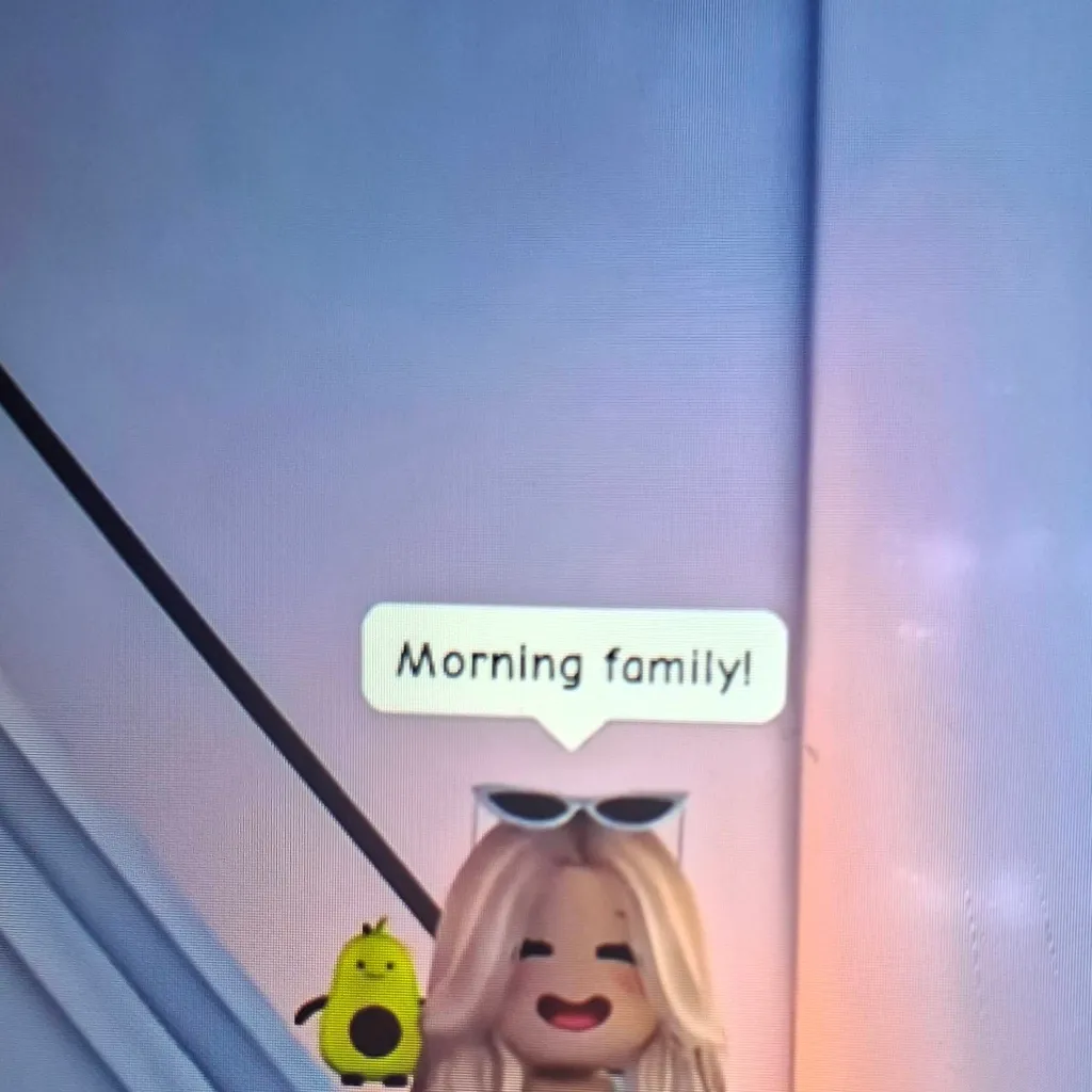 Chat with avocado playz - text or voice, Enjoy AI Chat Free & Safe