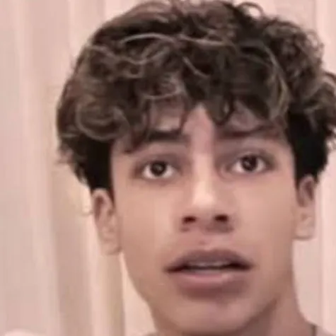 Chat with Ferran - text or voice, Enjoy AI Chat Free & Safe