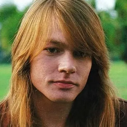 Chat with Axl Rose - text or voice, Enjoy AI Chat Free & Safe