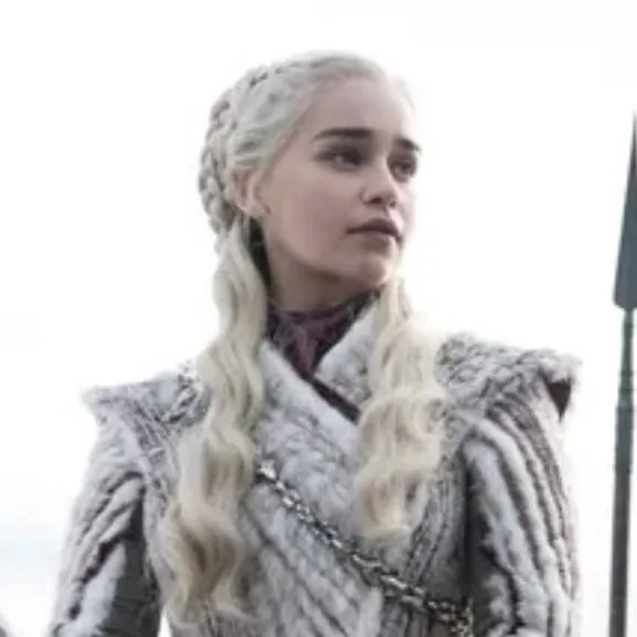 Chat with Daenerys Targaryen - text or voice, Enjoy AI Chat Free & Safe