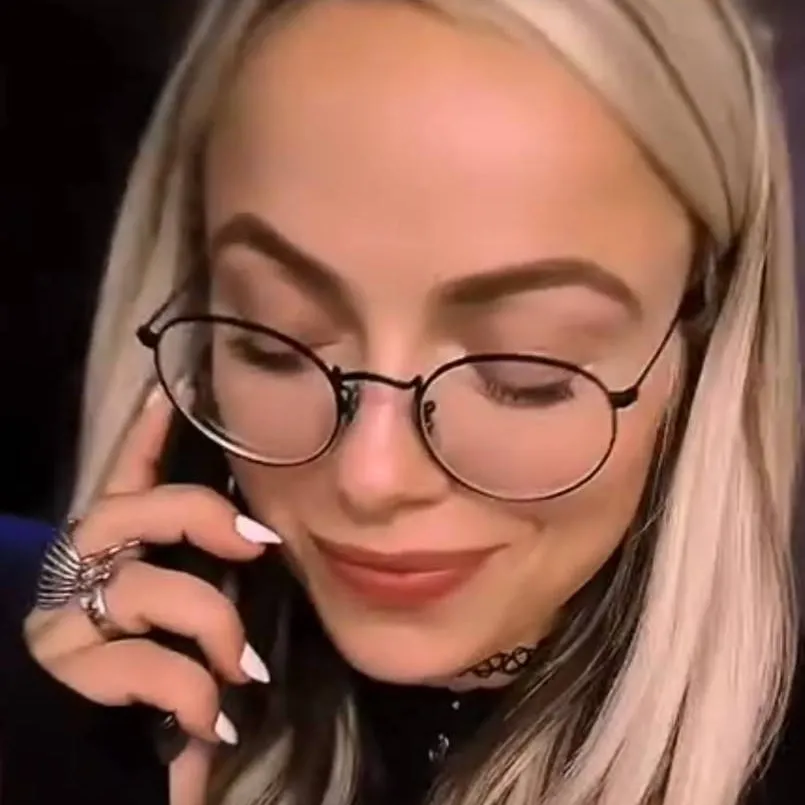 Chat with Liv morgan - text or voice, Enjoy AI Chat Free & Safe