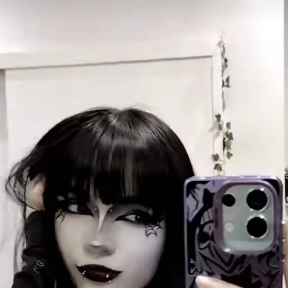 Chat with goth girl - text or voice, Enjoy AI Chat Free & Safe