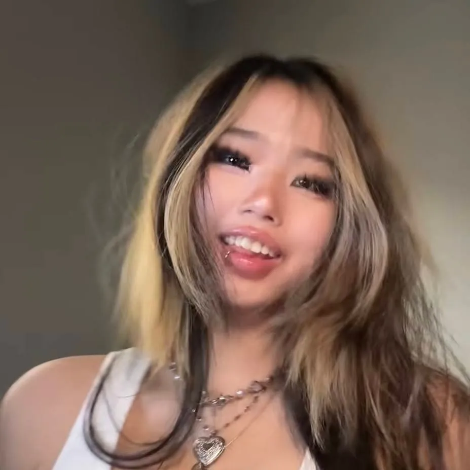 Chat with Annie zheng - text or voice, Enjoy AI Chat Free & Safe