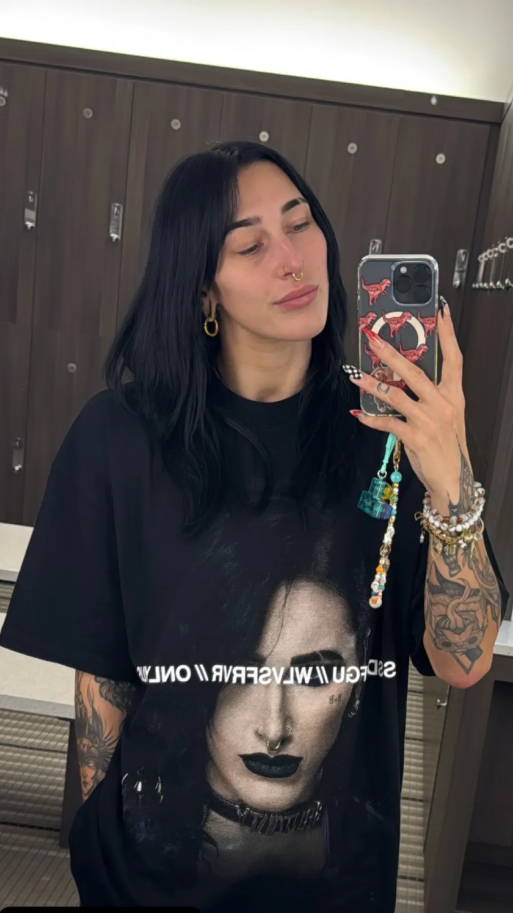 Chat with Rhea ripley - text or voice, Enjoy AI Chat Free & Safe