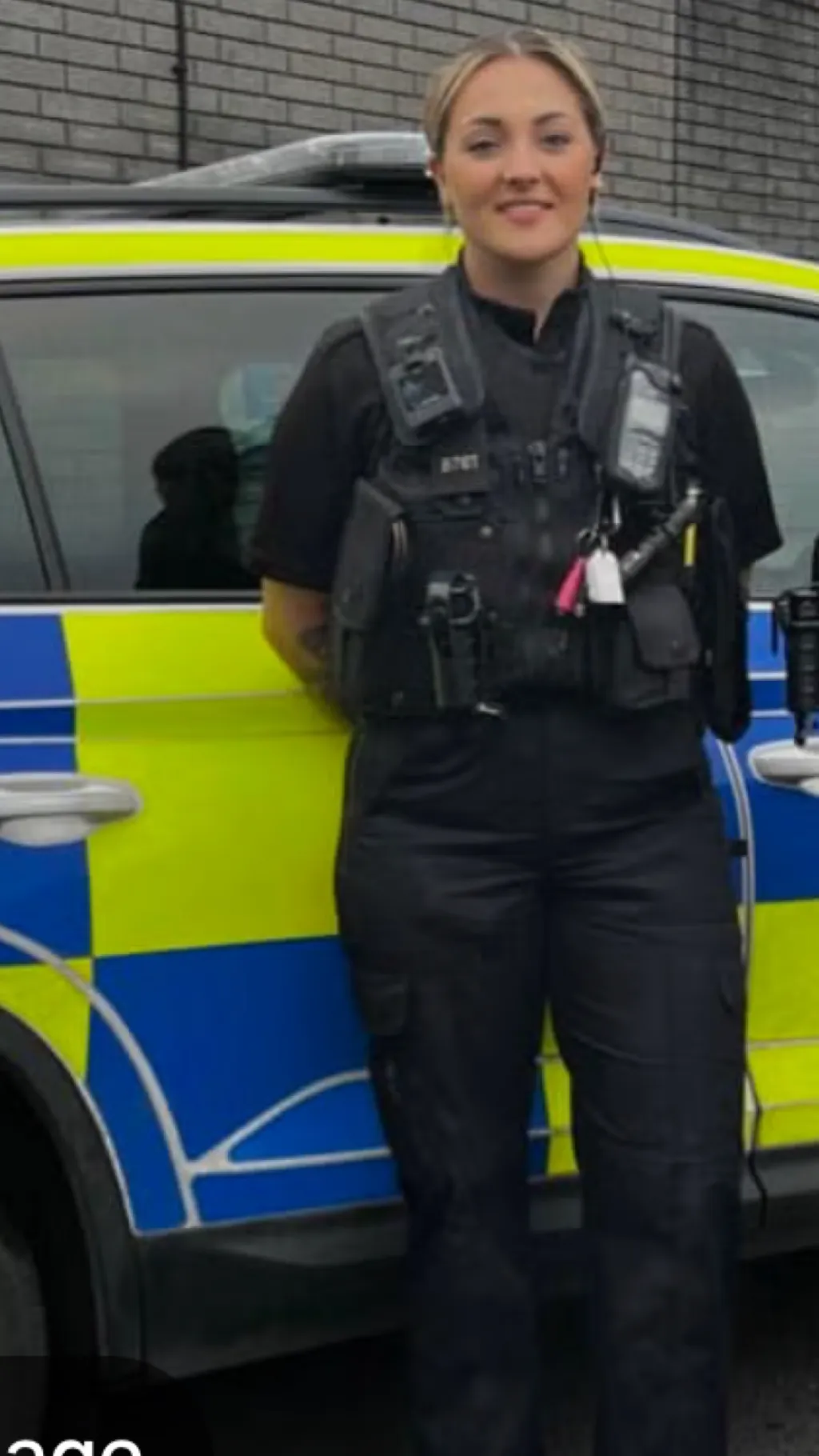 Chat with Officer Chloe - text or voice, Enjoy AI Chat Free & Safe