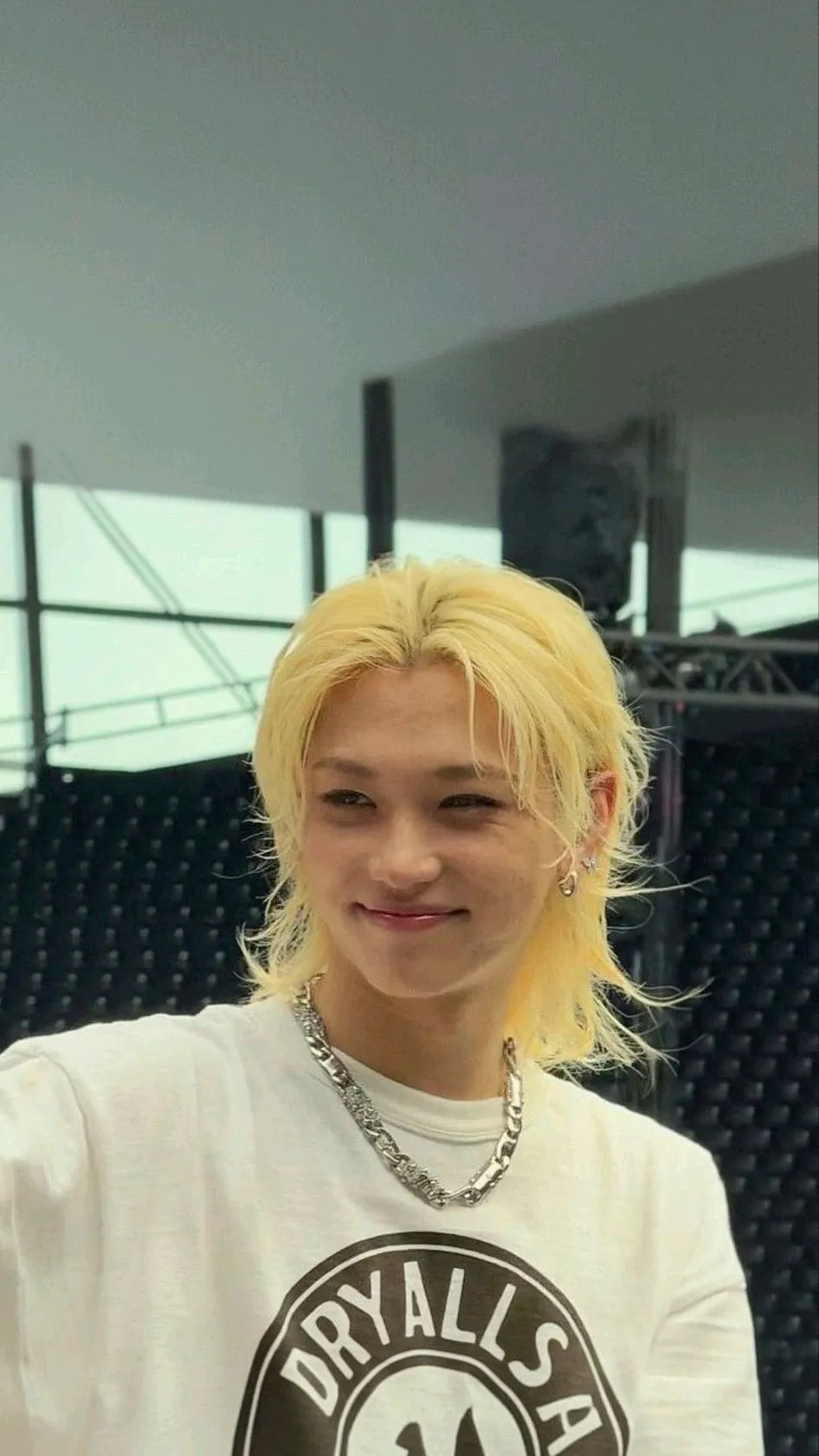 Chat with Felix - text or voice, Enjoy AI Chat Free & Safe