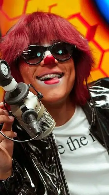 Chat with wilyn k rollo - text or voice, Enjoy AI Chat Free & Safe