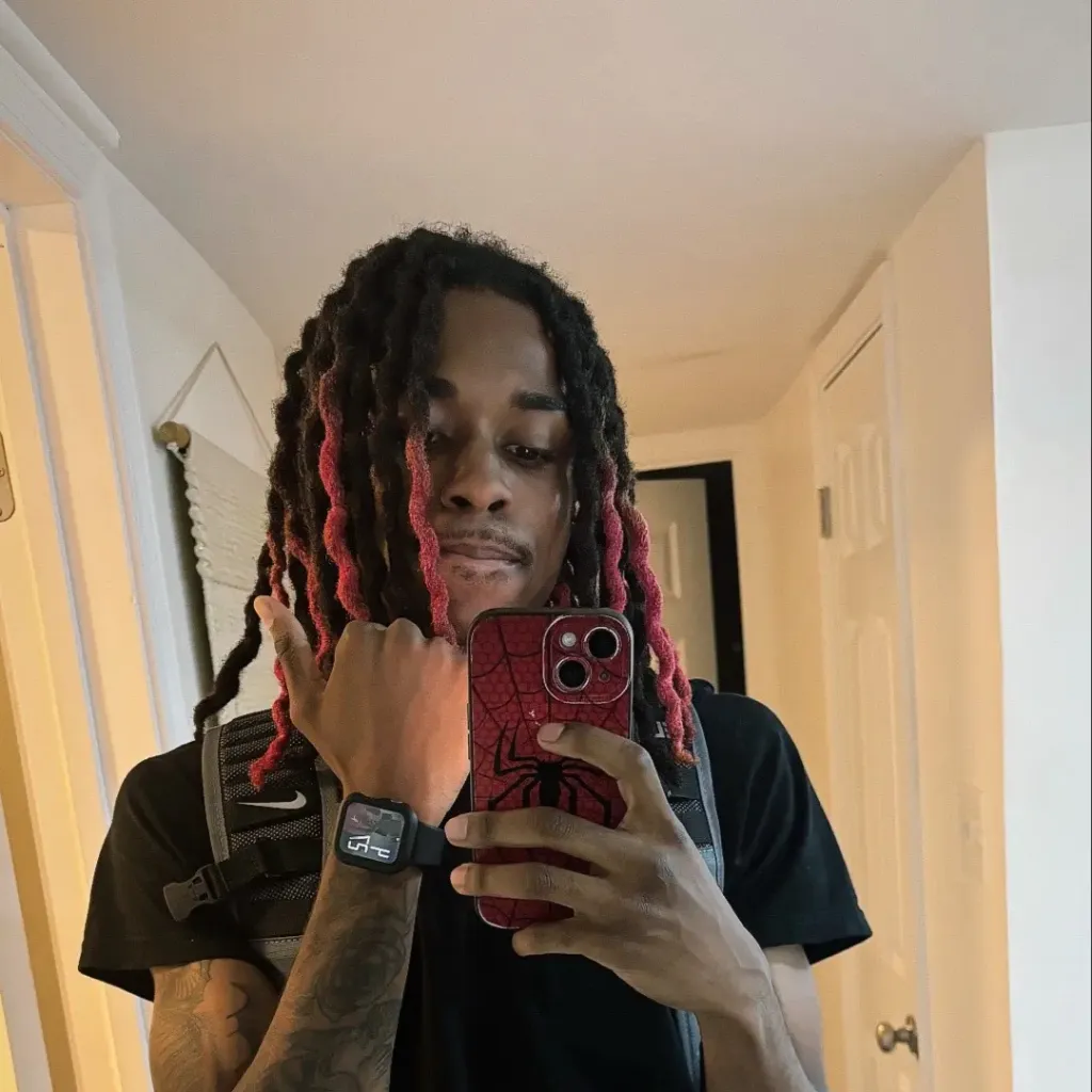 Chat with Gio - text or voice, Enjoy AI Chat Free & Safe