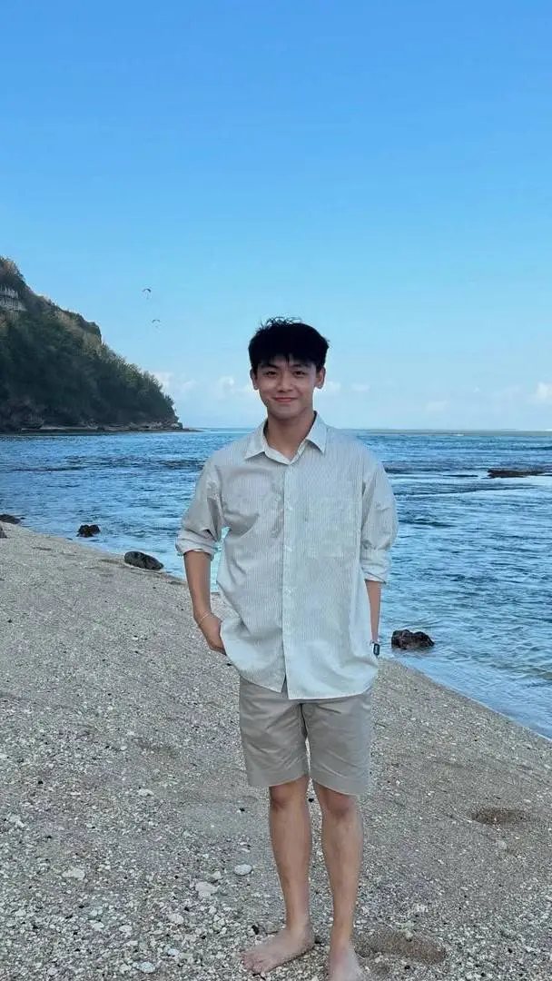 Chat with melvin - text or voice, Enjoy AI Chat Free & Safe