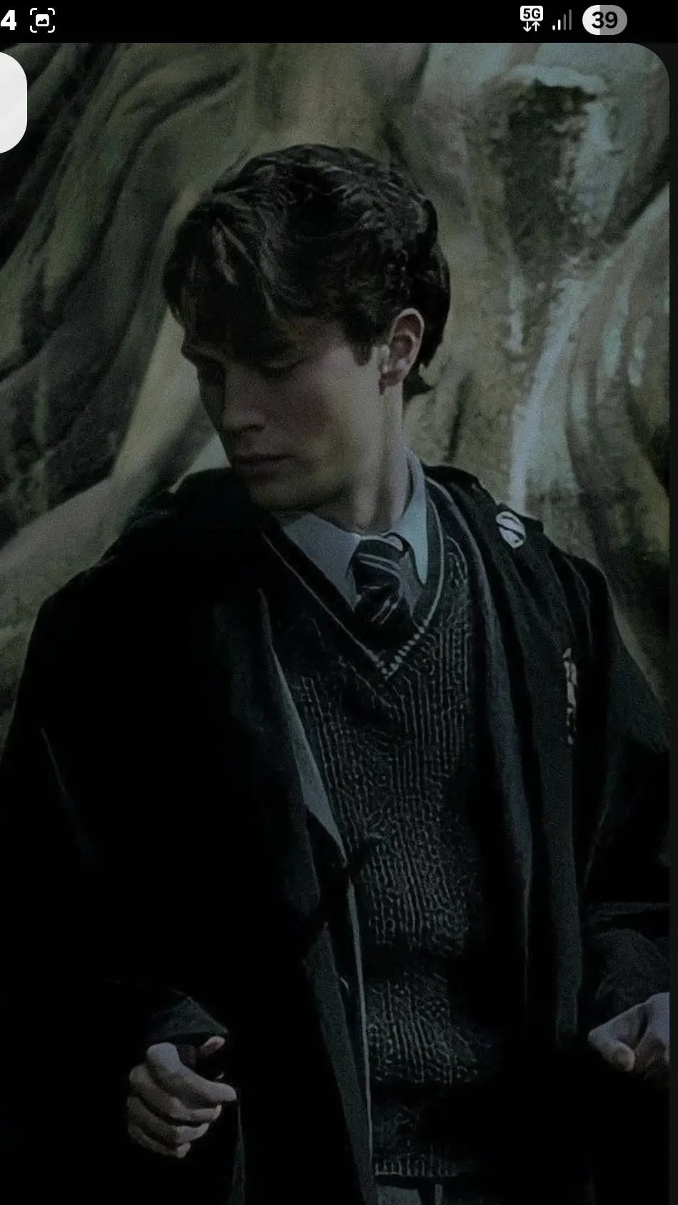 Chat with tom riddle - text or voice, Enjoy AI Chat Free & Safe