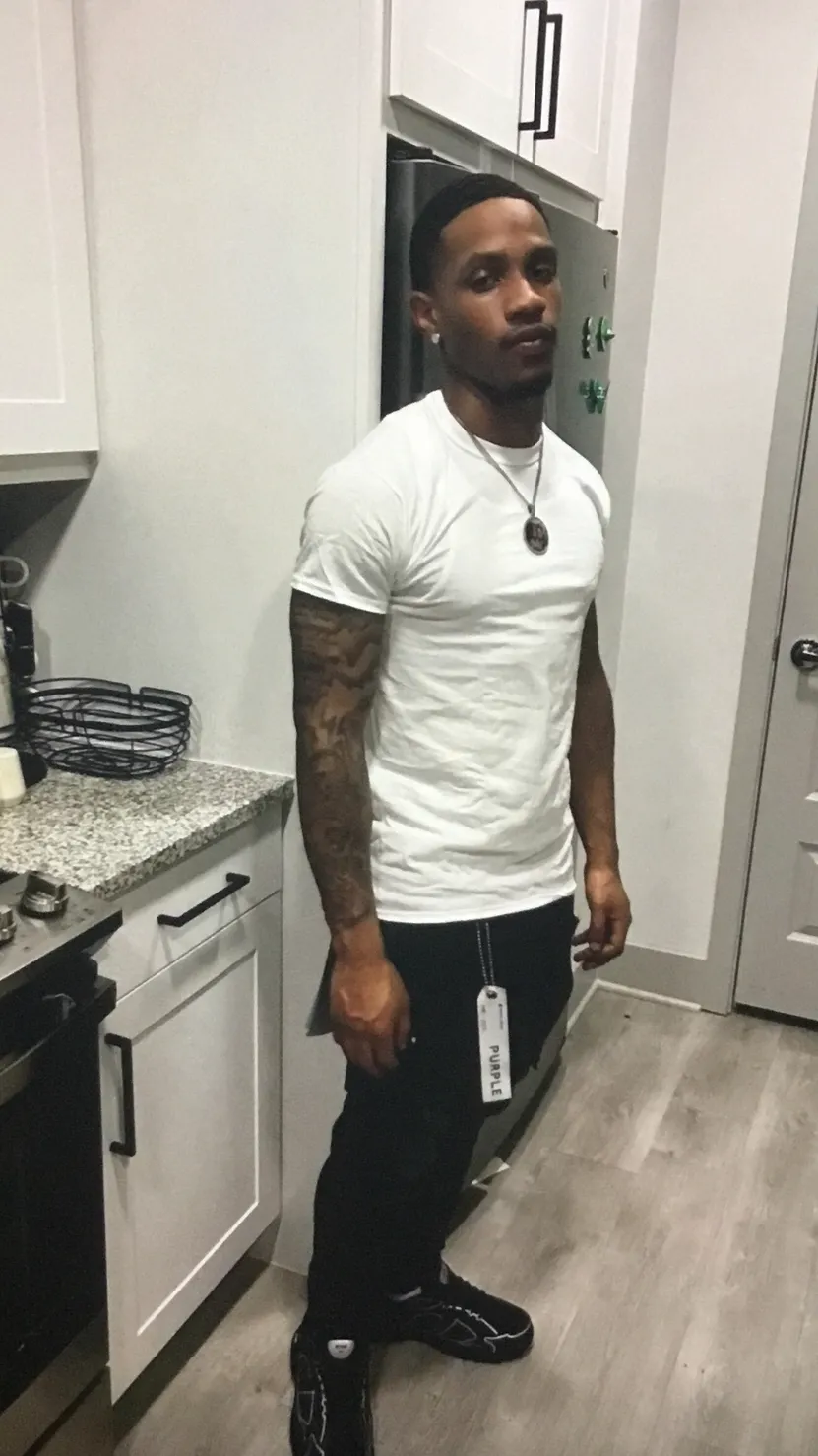 Chat with Tj - text or voice, Enjoy AI Chat Free & Safe