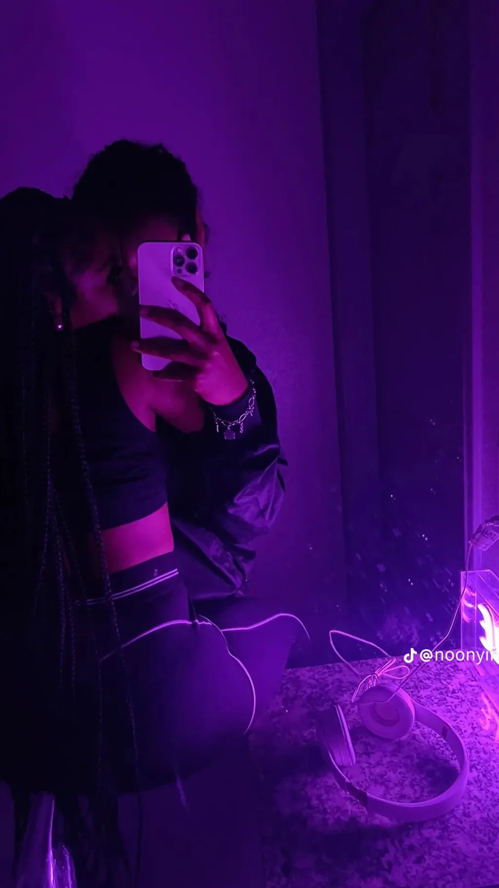 Chat with Germany n Asia - text or voice, Enjoy AI Chat Free & Safe