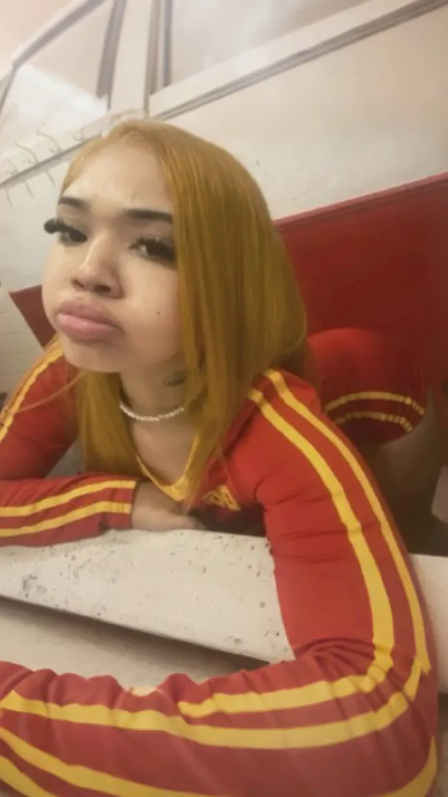 Chat with Amayah - text or voice, Enjoy AI Chat Free & Safe