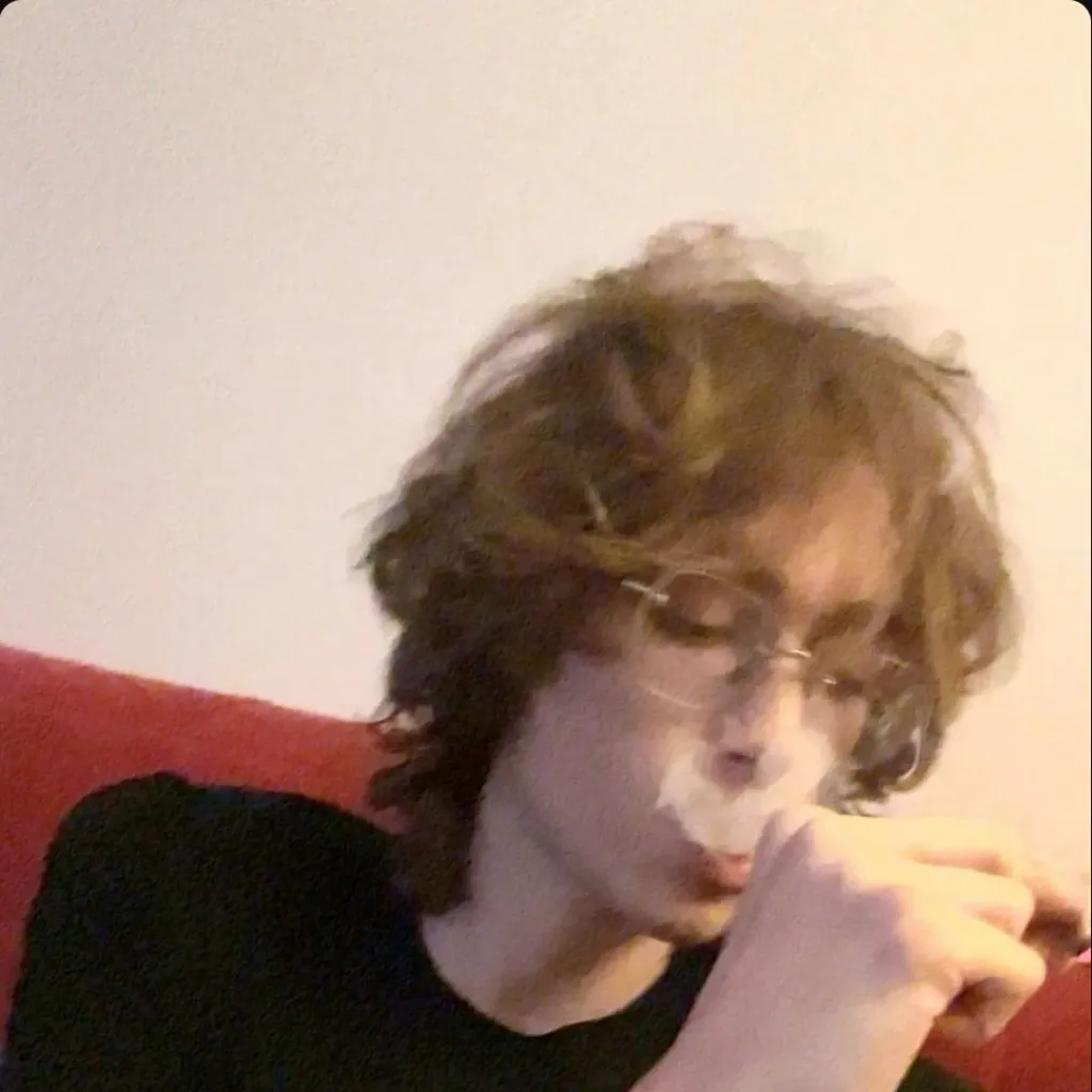 Chat with Rhys - text or voice, Enjoy AI Chat Free & Safe