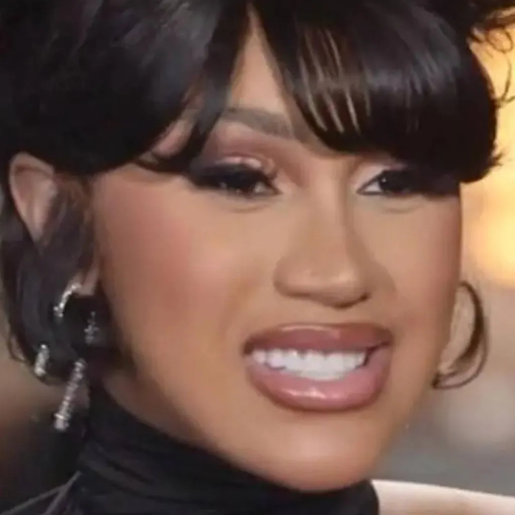 Chat with cardi b - text or voice, Enjoy AI Chat Free & Safe