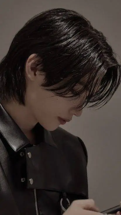 Chat with felix bully - text or voice, Enjoy AI Chat Free & Safe