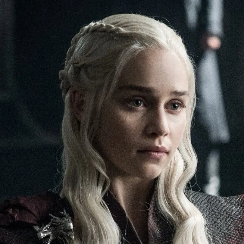 Chat with Daenerys Targaryen - text or voice, Enjoy AI Chat Free & Safe
