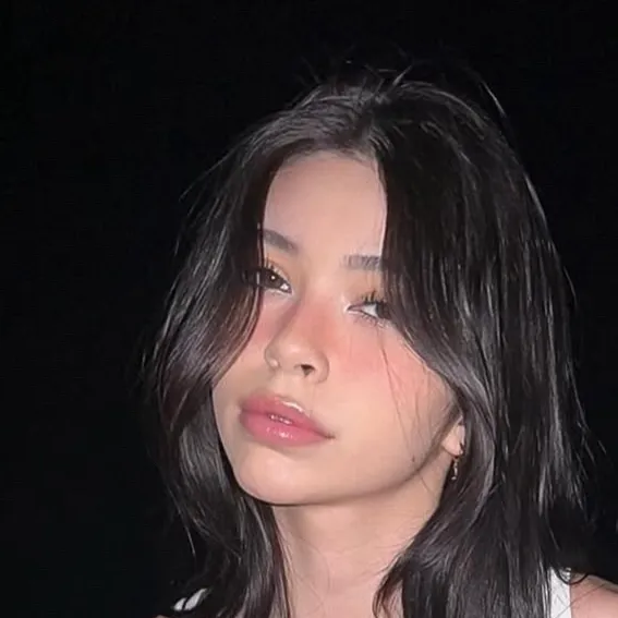 Chat with Aishah Sofey - text or voice, Enjoy AI Chat Free & Safe